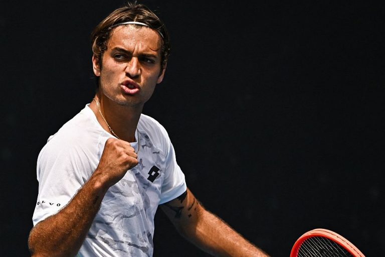 Australian Open, dicono i bookies: Cobolli può sognare, favorito Sinner ... Australian Open, dicono i bookies: Cobolli può sognare, favorito Sinner ...