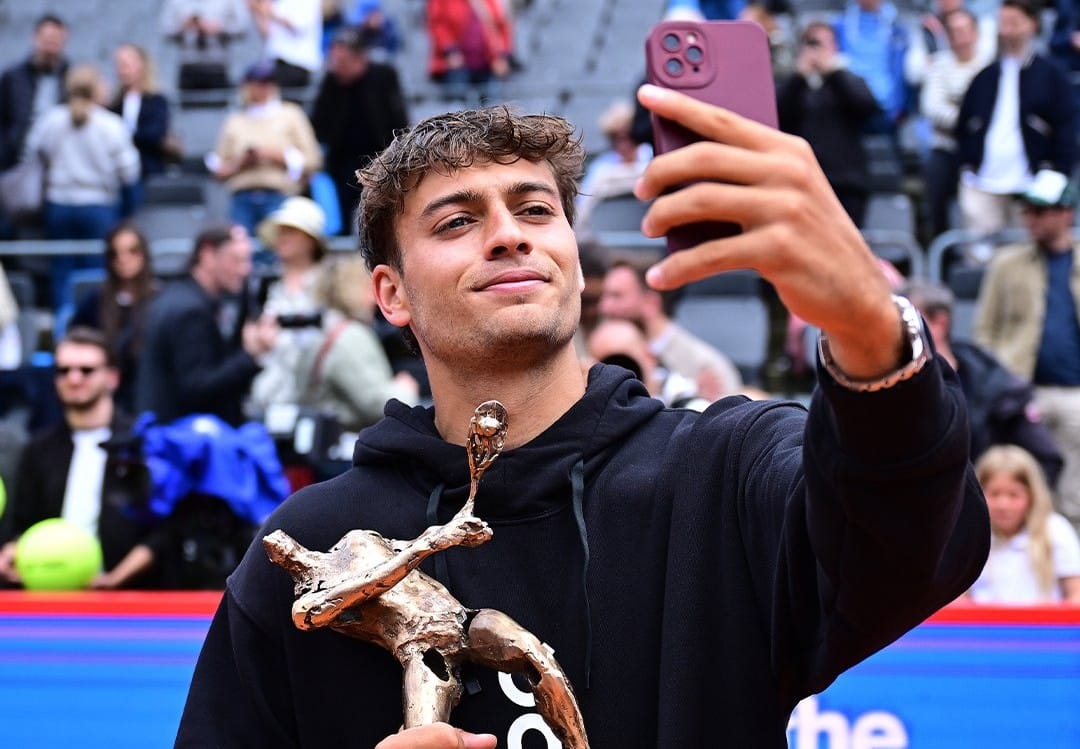 Flavio Cobolli, da Amburgo a Bologna via Wimbledon: l'anno che cambiò tutto