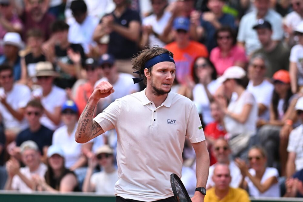 Roland Garros, Bublik: "I primi due set ero assonnato, poi mi sono ...