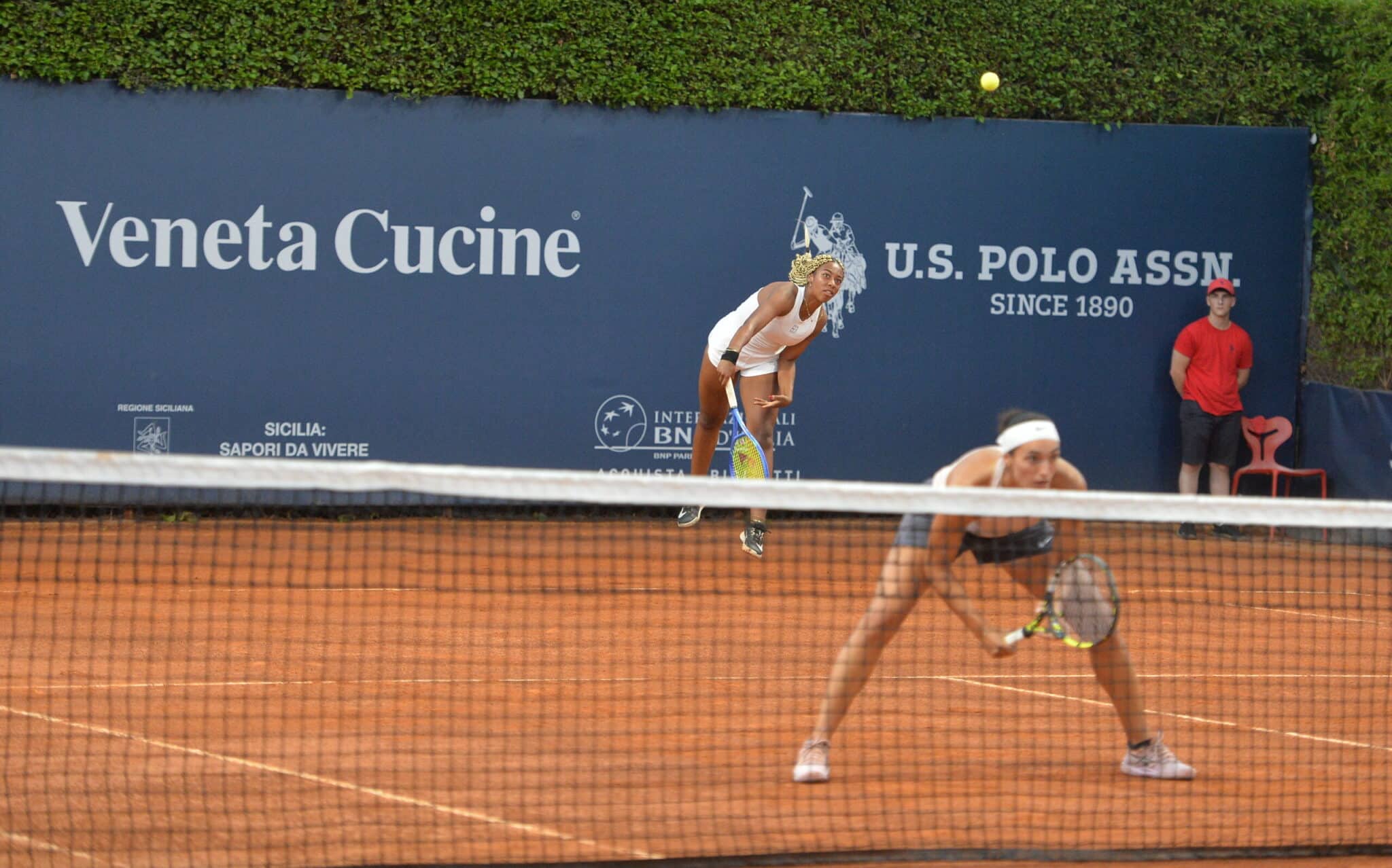 WTA Palermo: Jones supera Paquet. Il derby azzurro va a Pedone ed Abbagnato