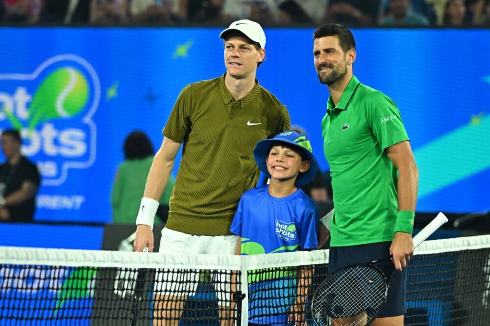 Australian Open LIVE: Djokovic in finale, Sinner battuto in cinque set