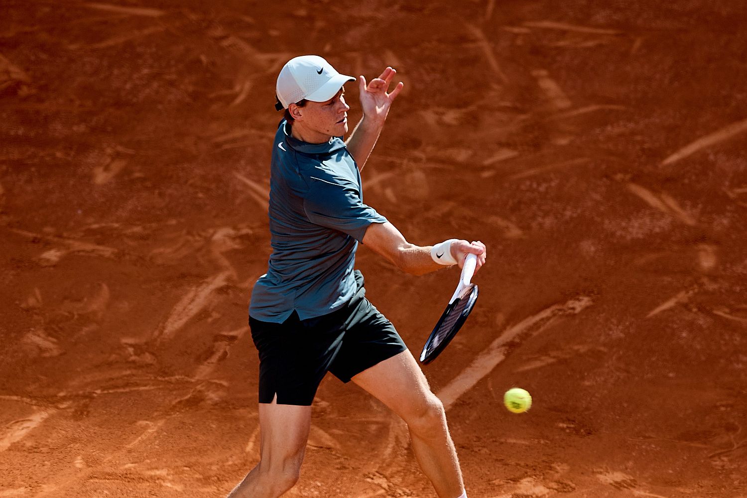 Ranking ATP: Sinner stacca ulteriormente Alcaraz, Musetti perde terreno