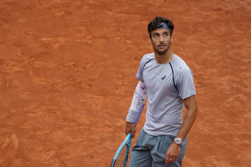 Musetti salta anche il Queen’s: Wimbledon resta nel mirino