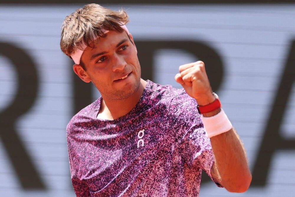 Italiani in campo: Cobolli, il derby Berrettini-Arnaldi ed Errani ...