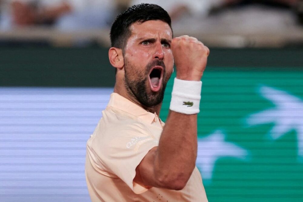Roland Garros: Djokovic perde un altro set ma avanza. Vince in 4 anche ...